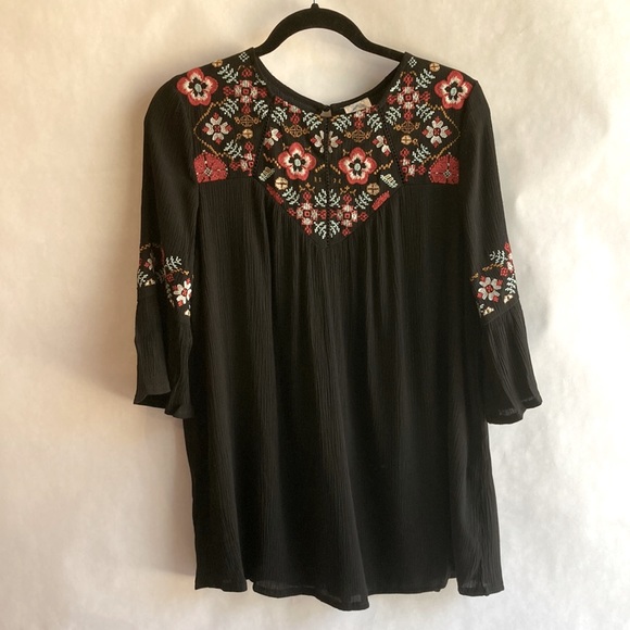 Blue Rain | Tops | Blue Rain Womens Black Floral Embroidered Gauze ...